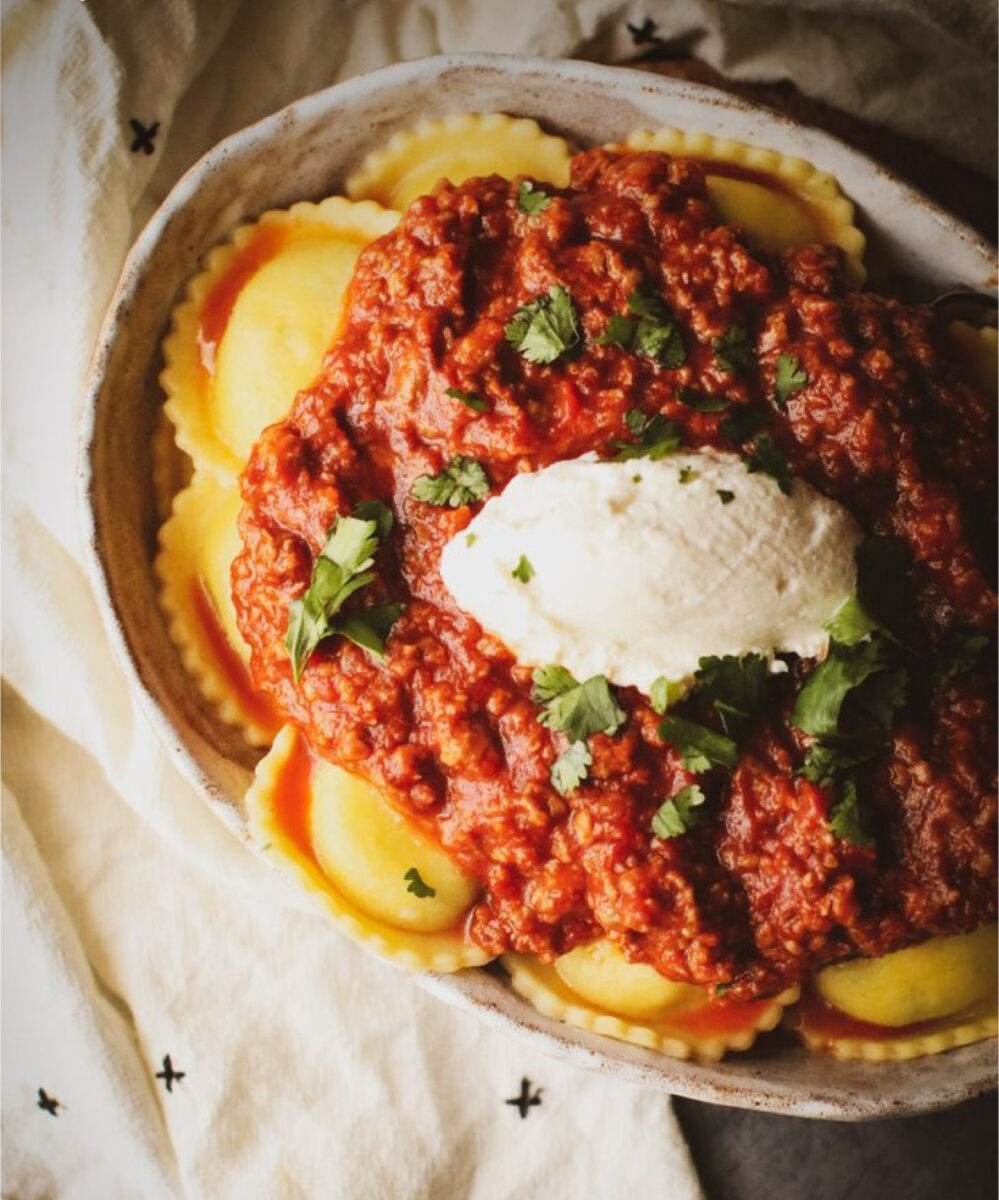 FAMILY DINNER - Cheese Ravioli with Creamy Sausage - Fresh Flamingo